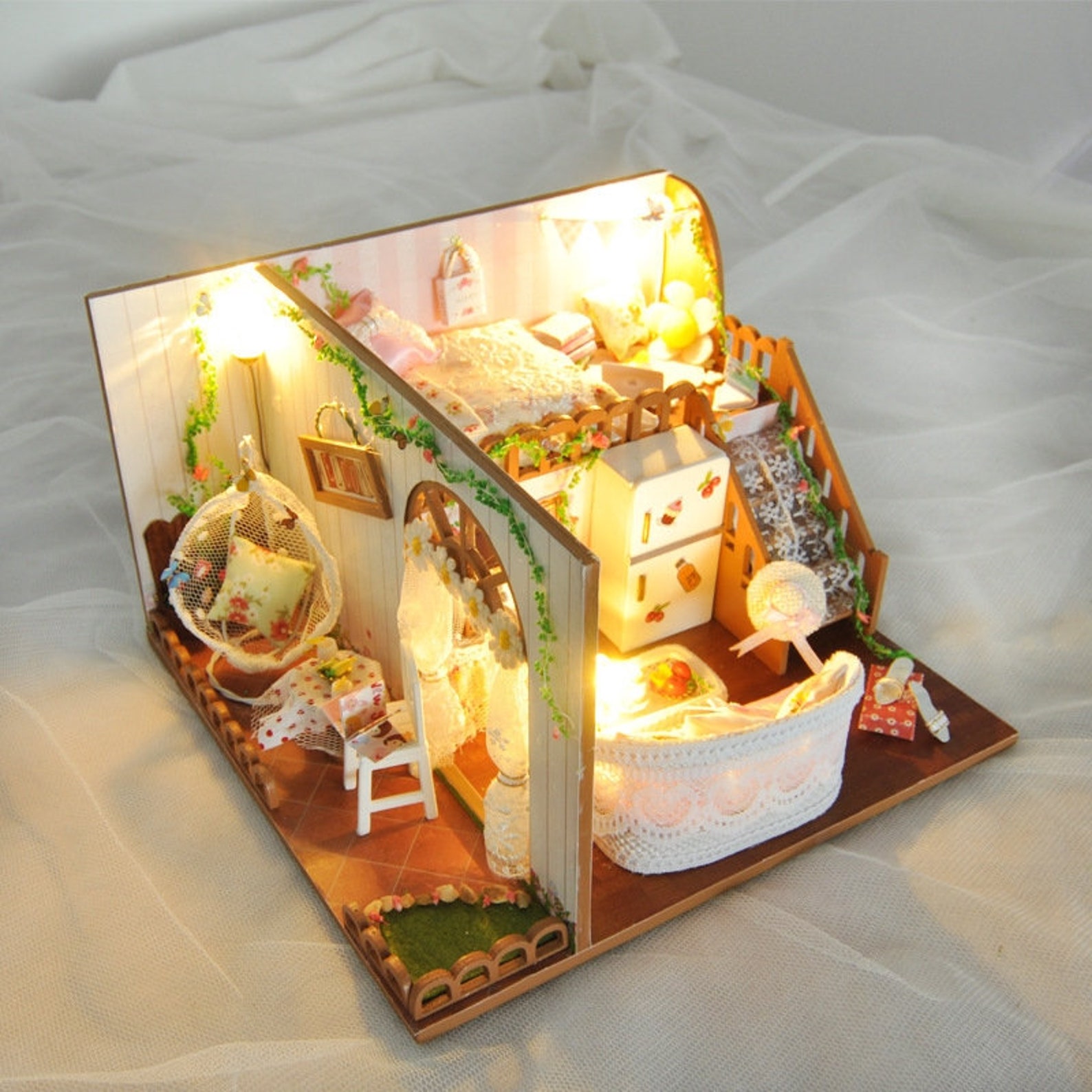 Love in Spring Dollhouse DIY Kit Cute Room House Model With Light - NEW ...