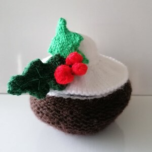 Plum-pudding Mrs Claus Knitting Pattern - Etsy