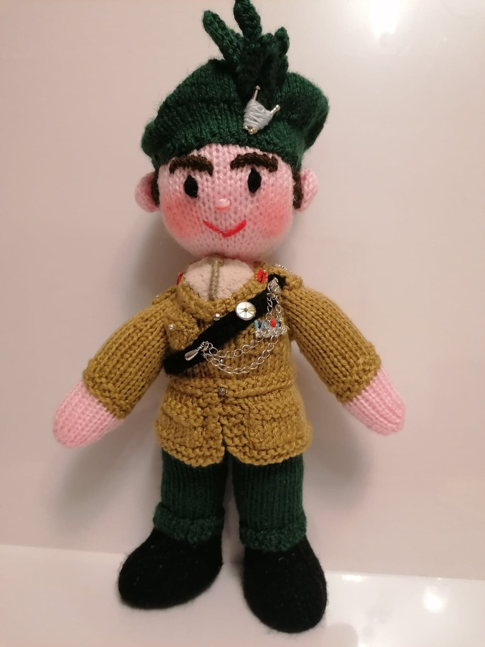 Royal Irish Regiment Soldier & the Colonel Toy Knitting | Etsy