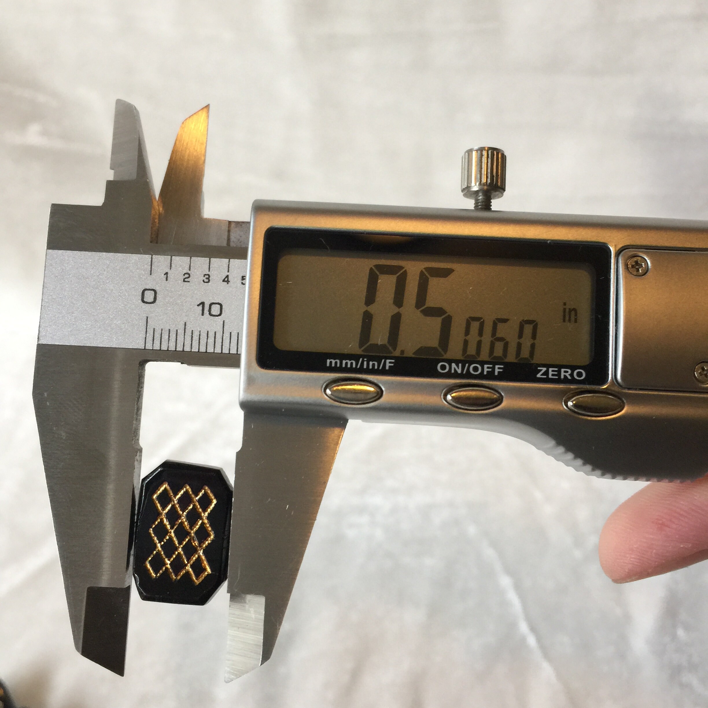 Black Gold Diamond Pattern Glass Eleven Buttons Rectangular Edwardian ...