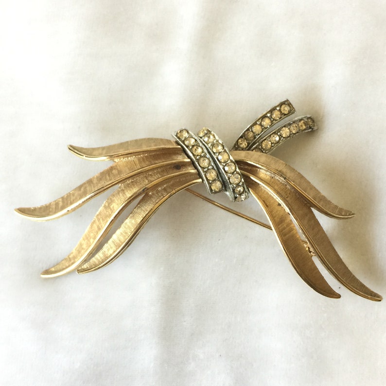 Charel Krewe of Osiris 1964 Brooch New Orleans Favor Mardi Gras - Etsy