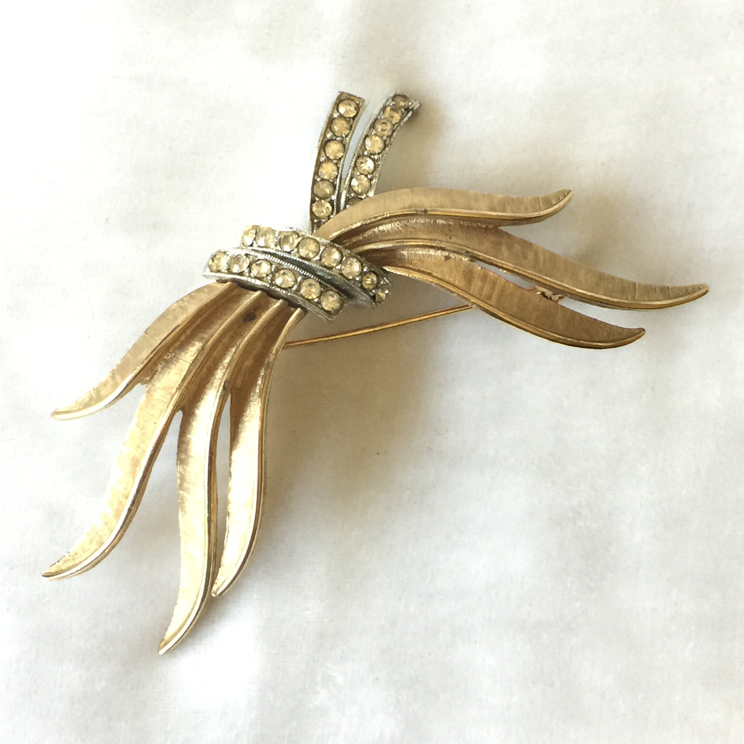 Charel Krewe of Osiris 1964 Brooch New Orleans Favor Mardi Gras - Etsy