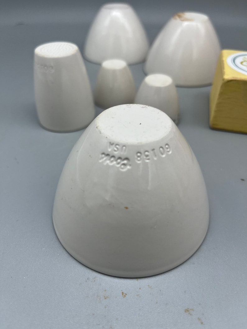 Coorstek Antique Porcelain Lab Crucibles and Strainer, Filter, Coors ...