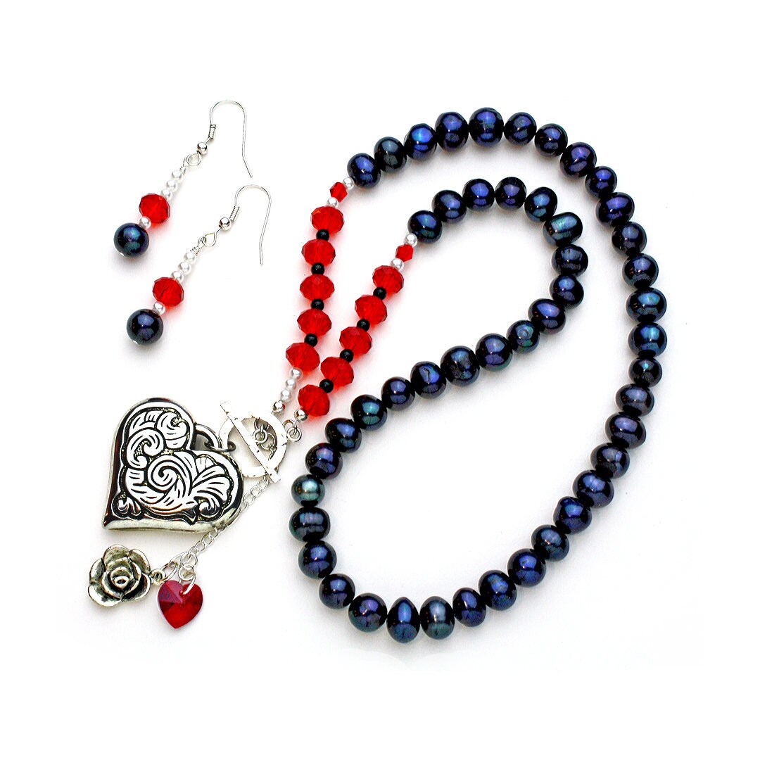 Handcrafted Swarovski Ruby Crystals Silver Plated Etched Heart Pendant ...