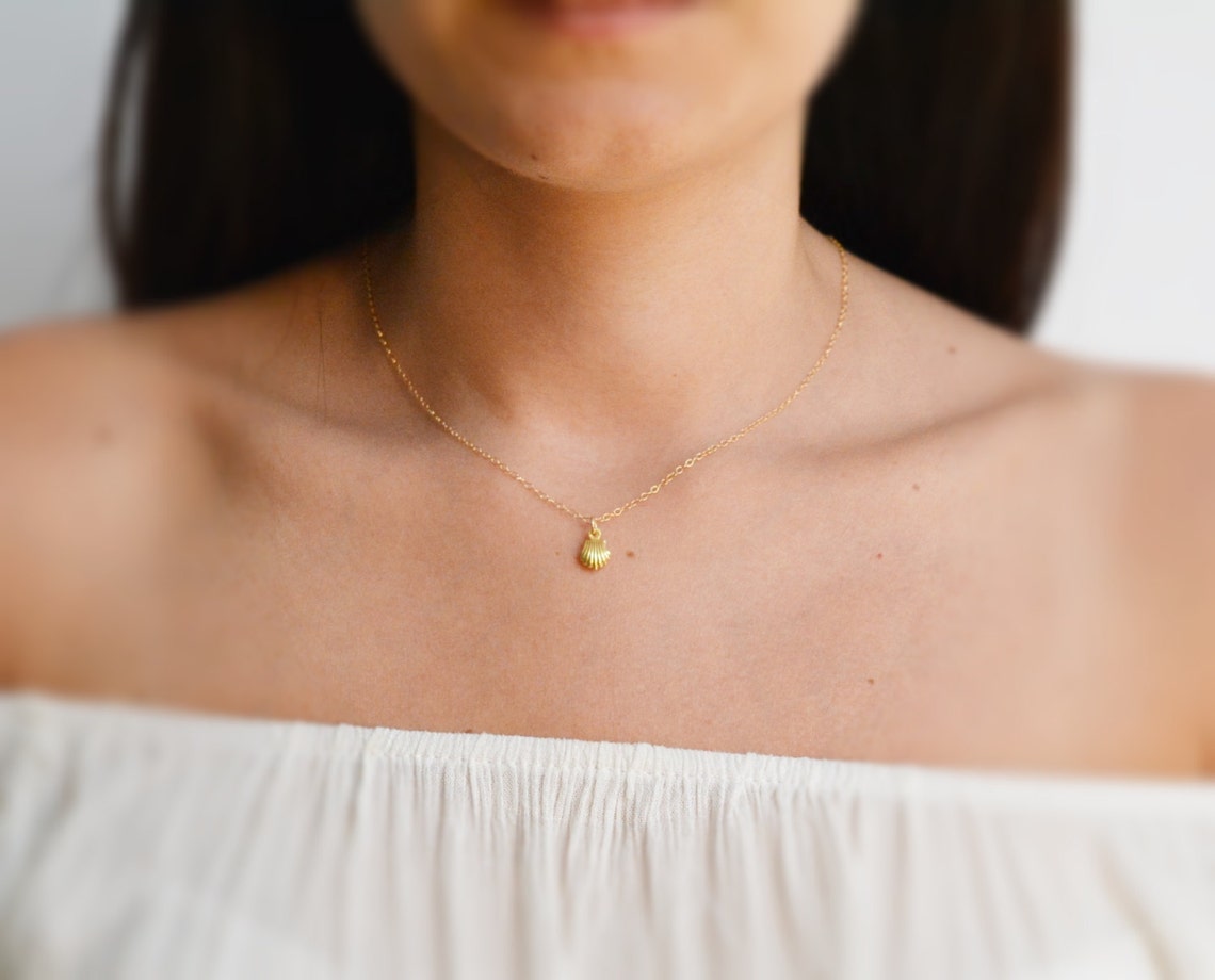 Gold Necklace Shell Necklace Small Necklace Tiny Pendant - Etsy