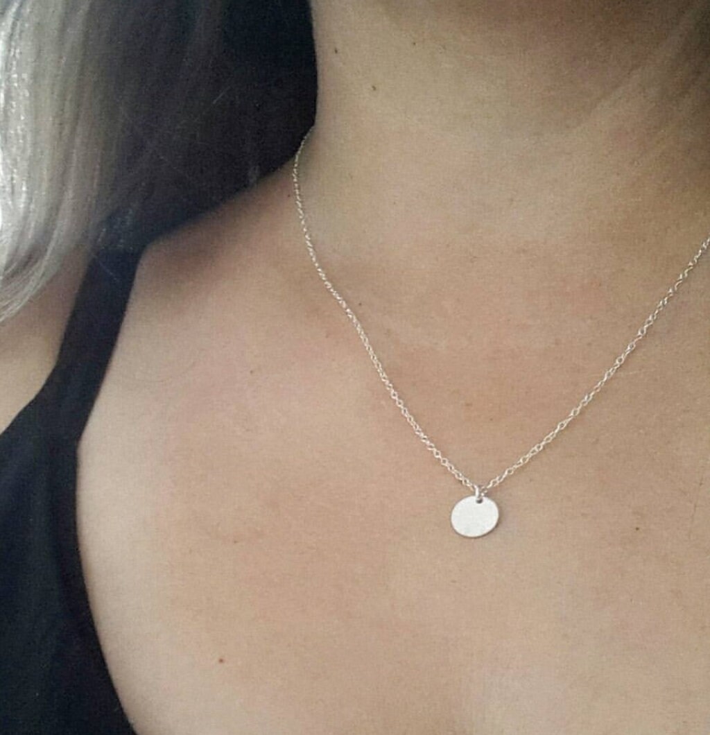 Gold NecklaceDainty disc necklaceTiny Gold CircleDelicate | Etsy