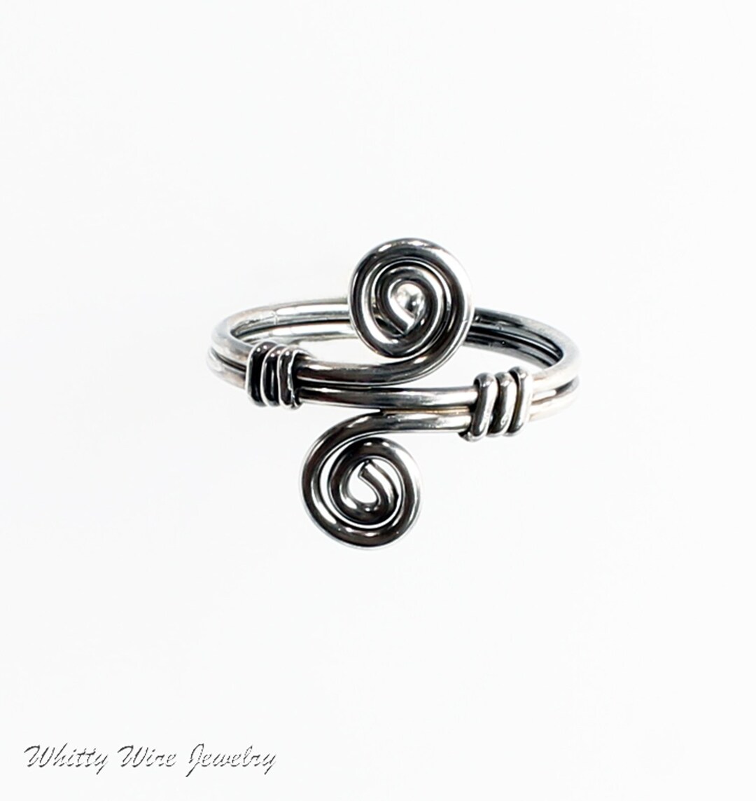 Sterling Silver Celtic Swirl Ring - Etsy Canada