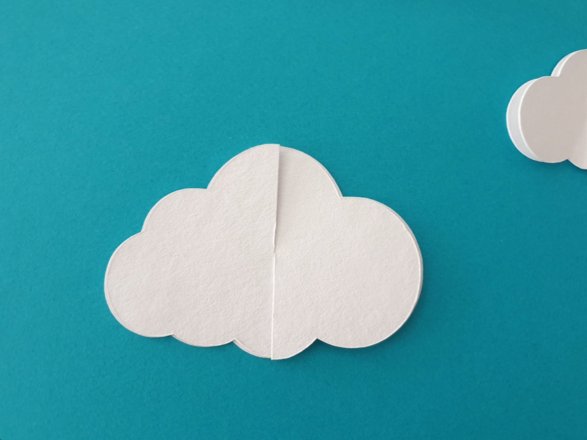3D Paper Cloud - DIY Nursery Decoration - Eco-responsible - Various ...