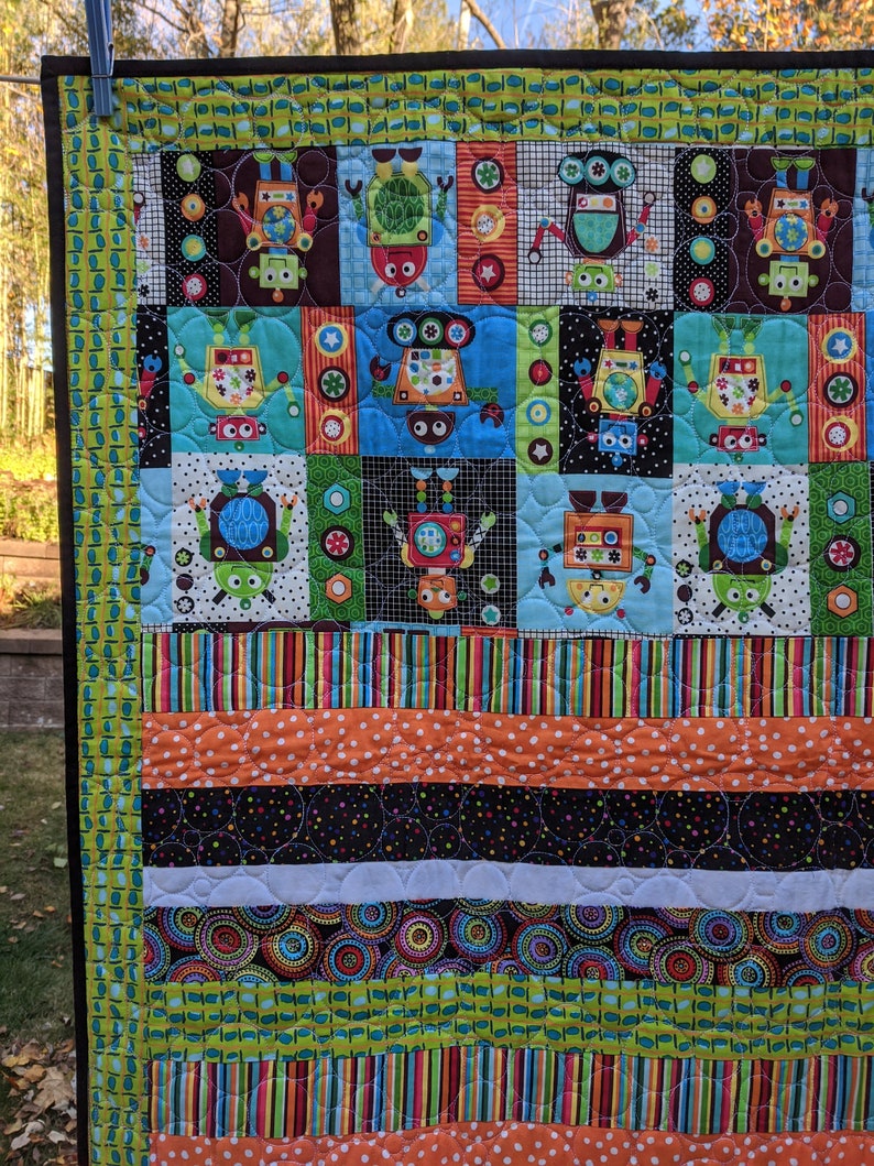 Robot Fun, Strip Quilt, Kid Quilt, Toddler Quilt, Lover of Robots Quilt ...