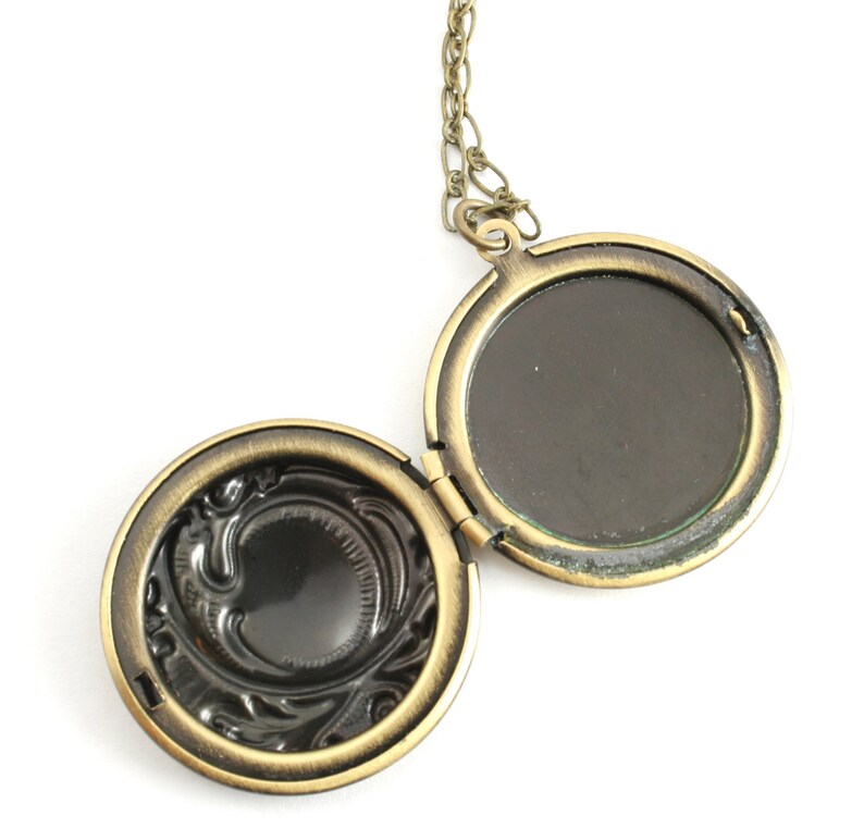 Art Nouveau Embossed Floral Locket, Antique Brass 32mm Locket, Large ...