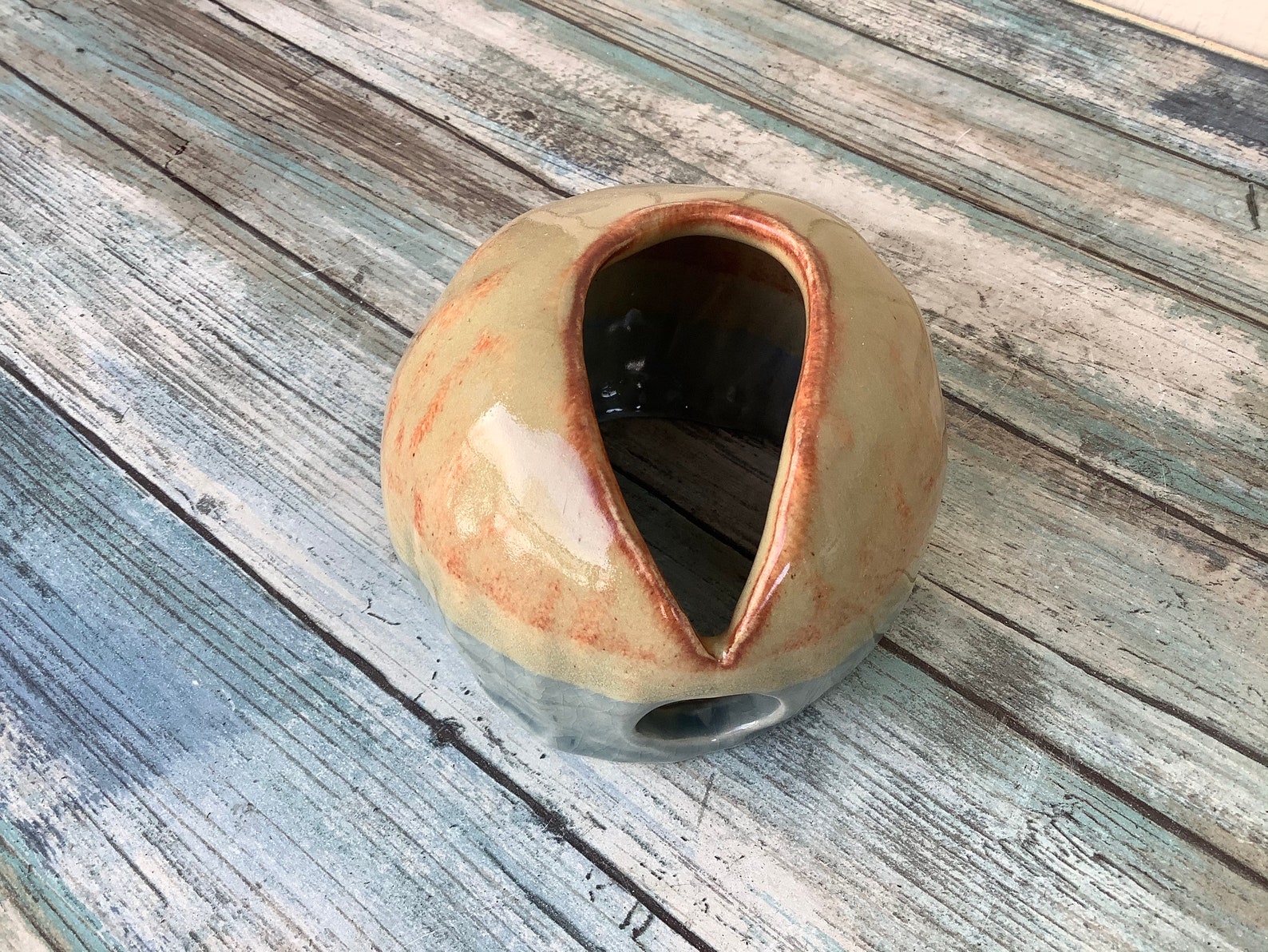 Modern Fish Tank Decor - Ceramic Aquarium Decoration - Small Ceramic ...