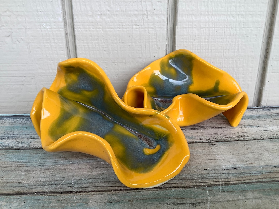 Betta Fish Tank Decorations - Ceramic Aquarium Decor - Orange and Blue ...