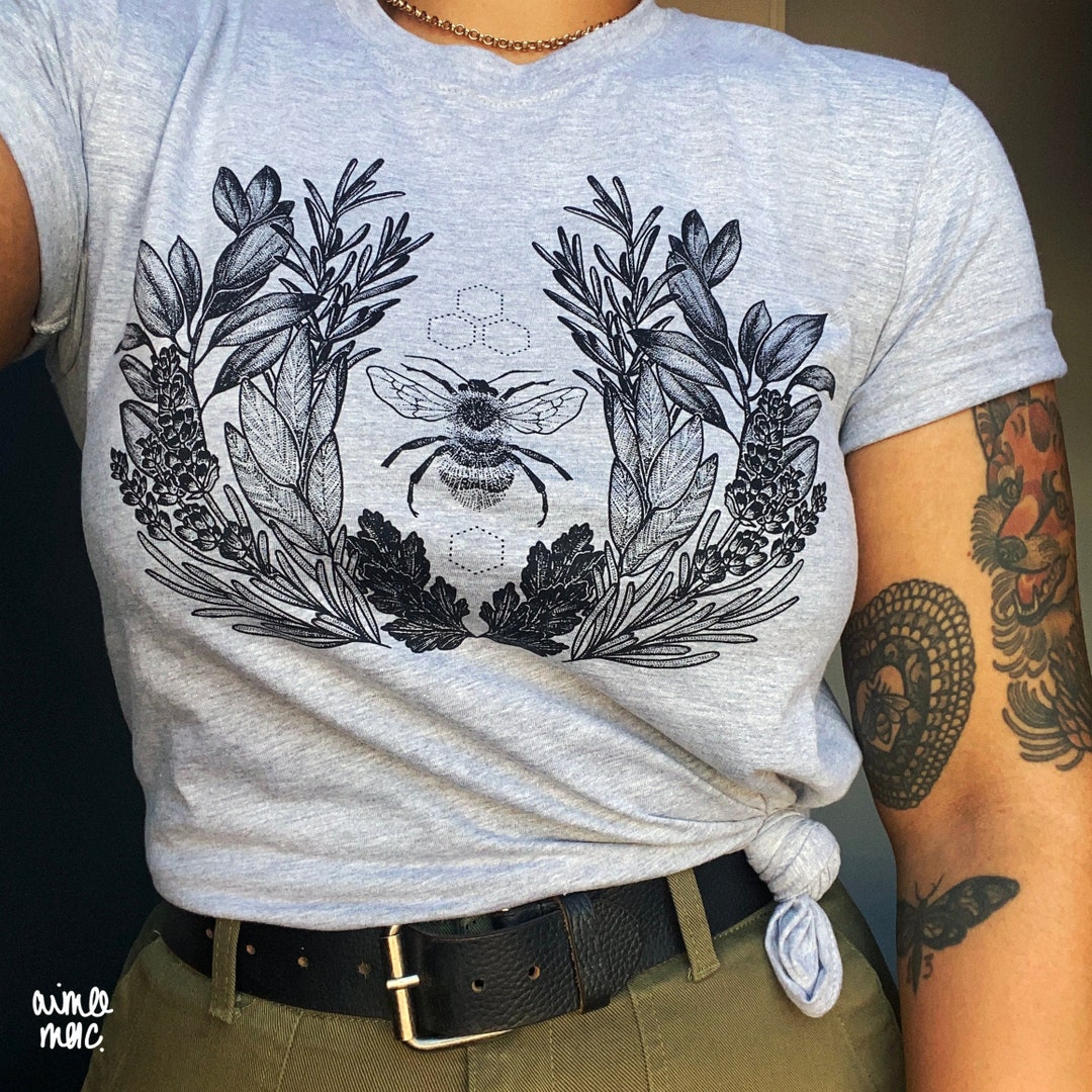 Botanical Bee Print Shirt - Boho Shirt, Bee Graphic Tee, Botanical Art ...