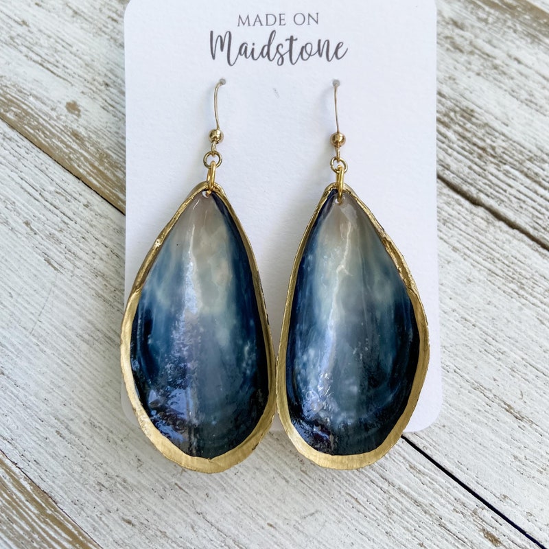 Mussel Shell Earring - Etsy