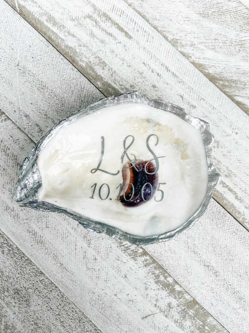 Personalized Oyster Shell With Initials and Wedding Date in Script Font ...