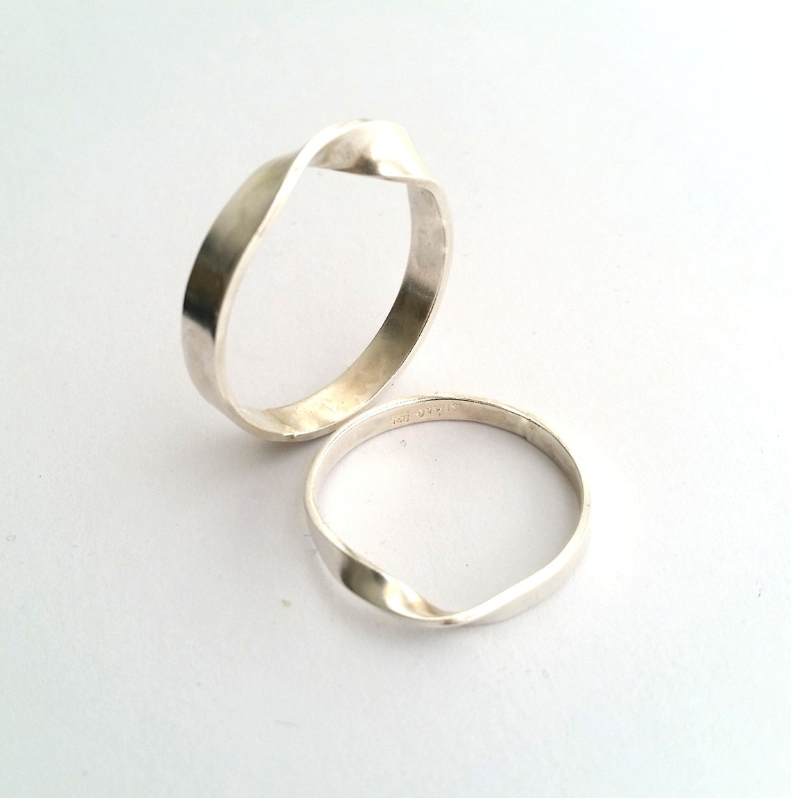Mobius Wedding Ring Personalized Hand Stamped Ring - Etsy