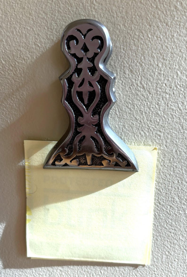 6 Decorative Cast Iron Spring Clip Desk Paper Weight Paper Clip Wall ...