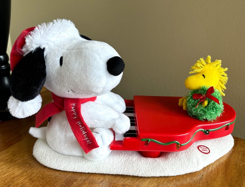 Hallmark Swingin' With Snoopy and Woodstock Musical Animated Plush ...