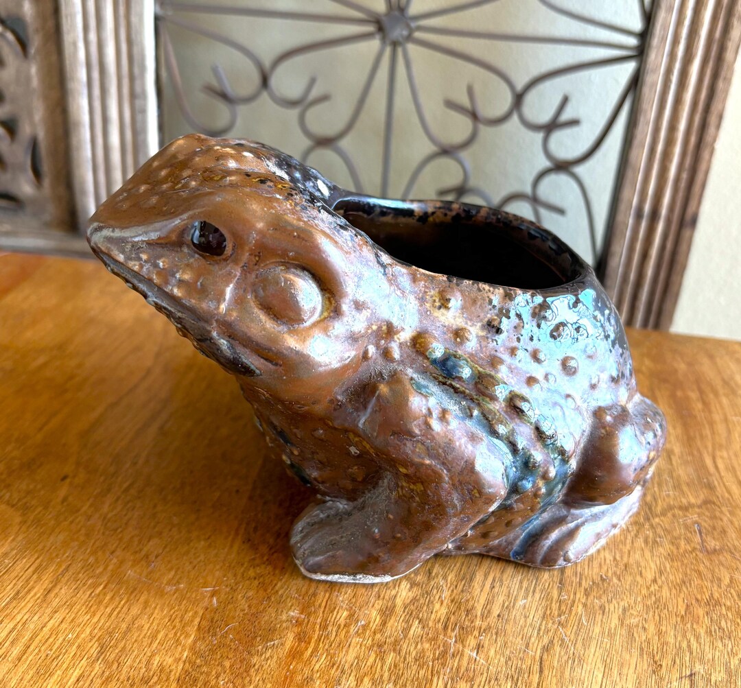 Beautiful Vintage Ceramic Stoneware Frog Toad Planter Bull Frog Patio ...