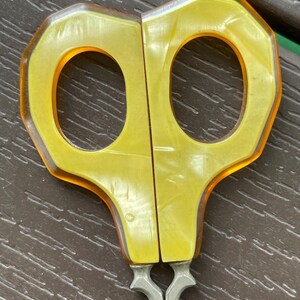 Bakelite Handled Scissors Curved Manicure Scissors Nail Cutting Tool ...