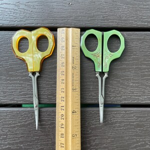 Bakelite Handled Scissors Curved Manicure Scissors Nail Cutting Tool ...