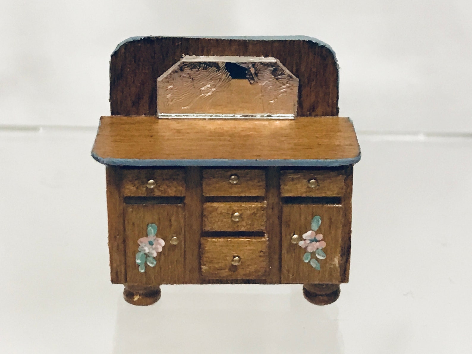 Dollhouse Miniature 1/4" Scale Corner Shelf, Table & Chairs or a ...