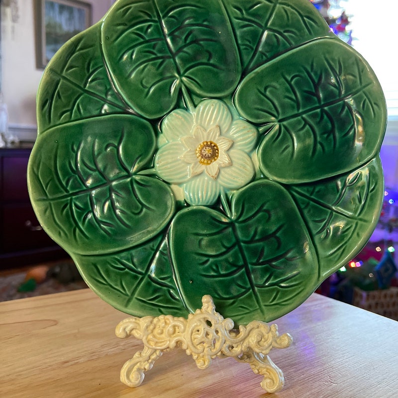 Water Lily Plate - Etsy