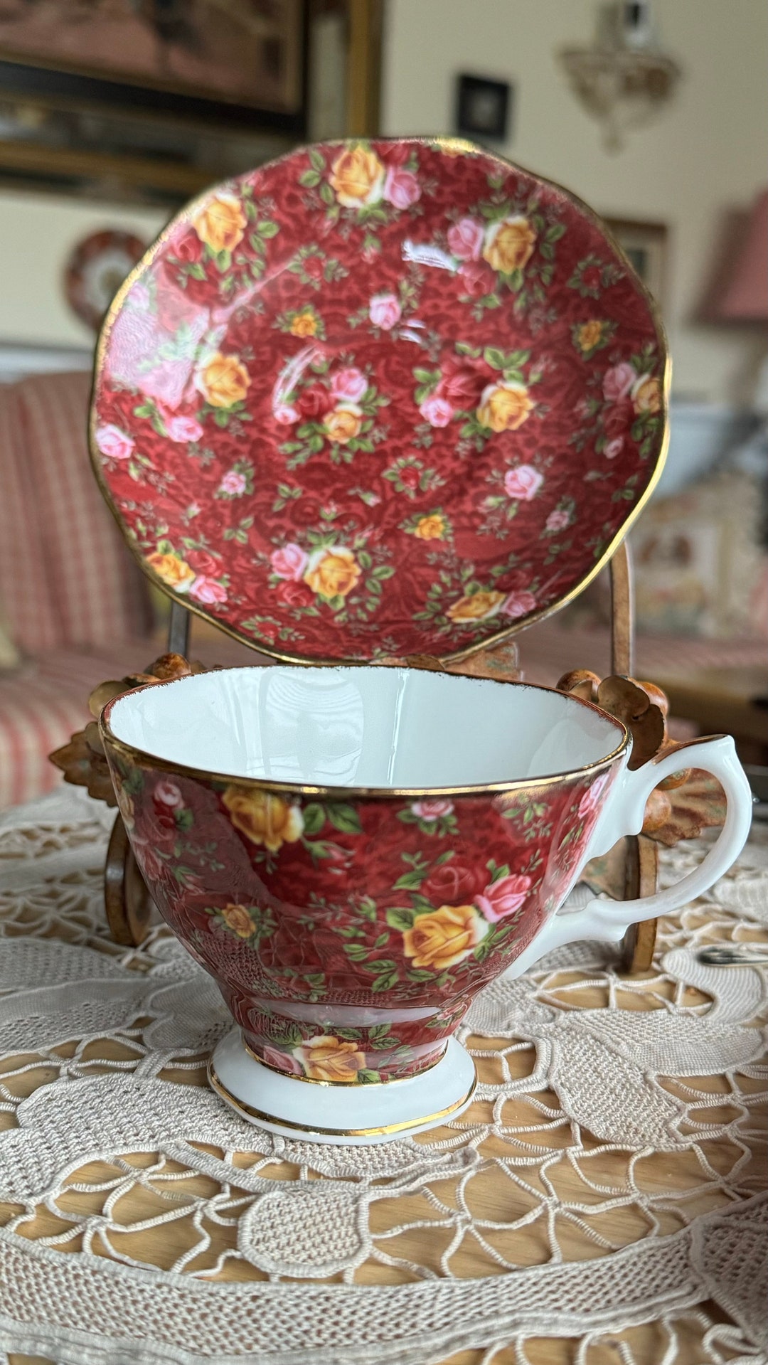English Country Royal Albert Ruby Lace Chintz Teacup and Saucer - Etsy