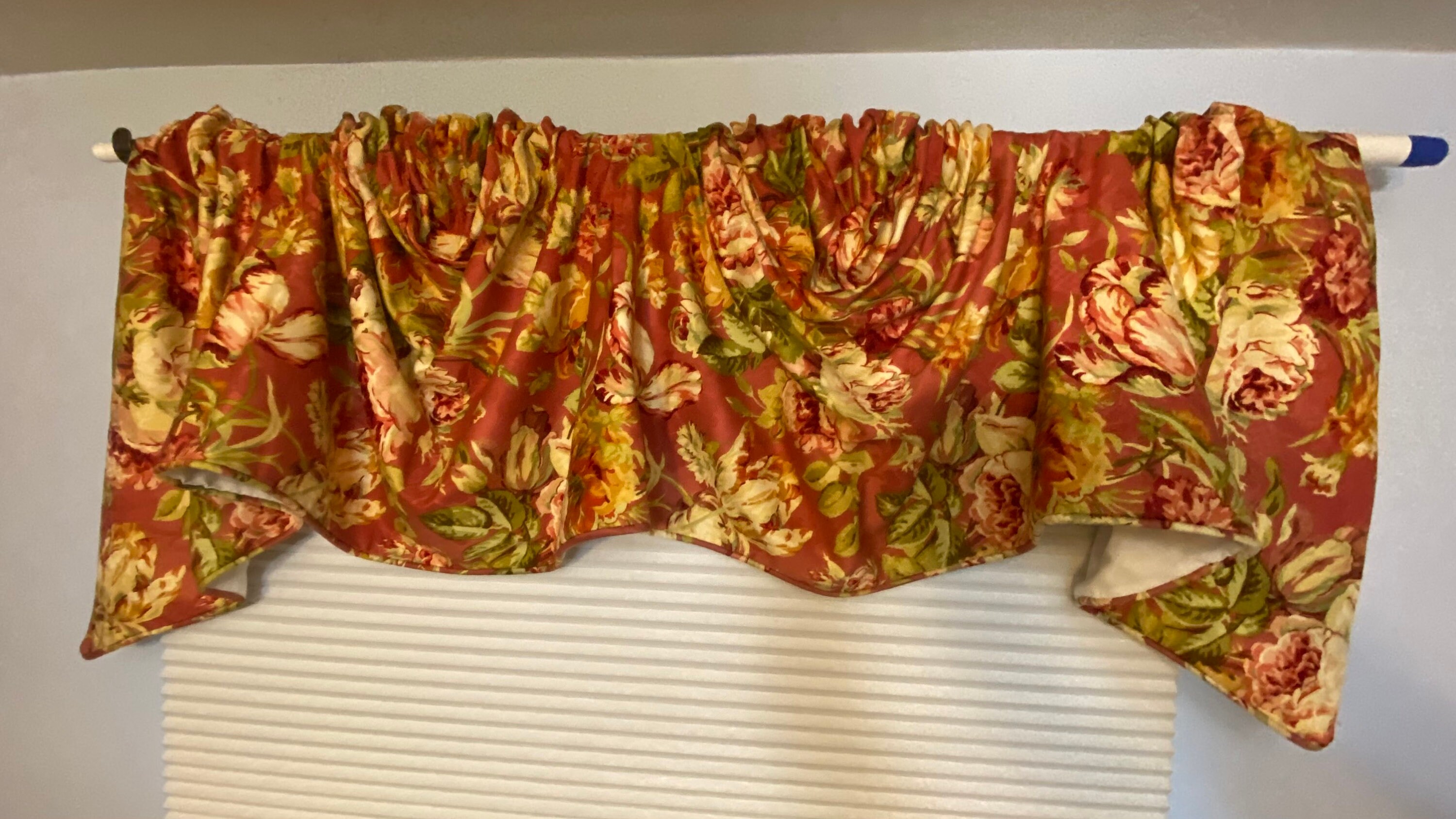 French Country Provence Floral Cabbage Tuck Valance | Etsy