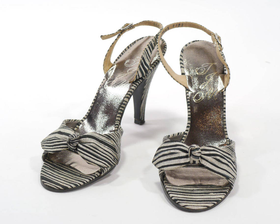 Vintage 80s Sling Back Peep Toe Shoes - TJM Heels - Size 5.5B - Evening ...