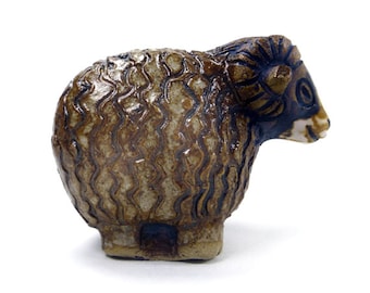 Cat Light Pull by Zoo Ceramics - Etsy