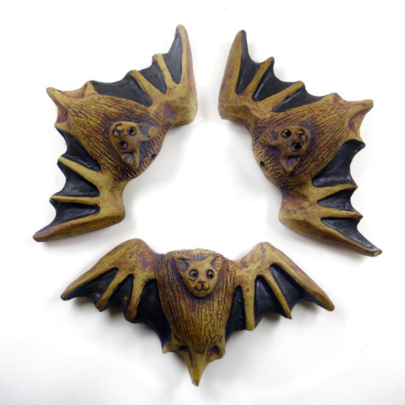 Bat Light Pull by Zoo Ceramics - Etsy