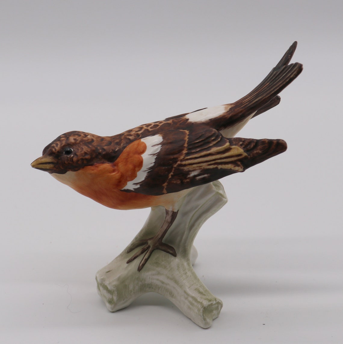 Beautiful Realistic Bird FIGURINE by Goebel 1967 Bergfink | Etsy