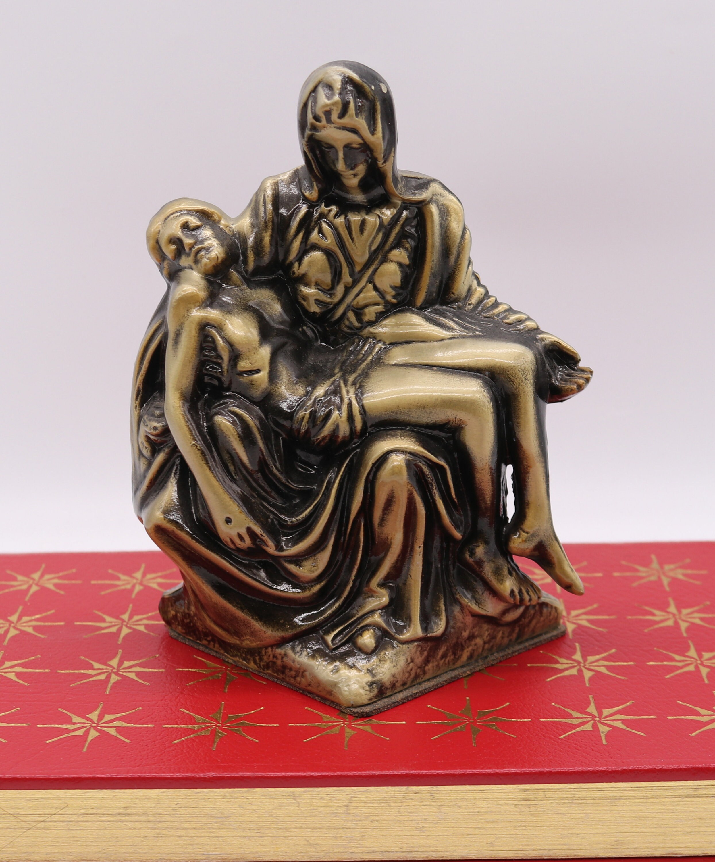 Vintage PIETA STATUE Jesus Christ Virgin Mary Michelangelo Catholic ...