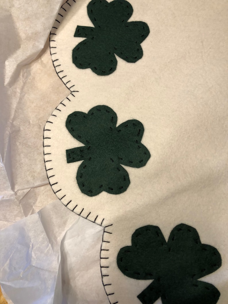 Shamrock Table Mat Measuring 18 or 22 Inches off White - Etsy
