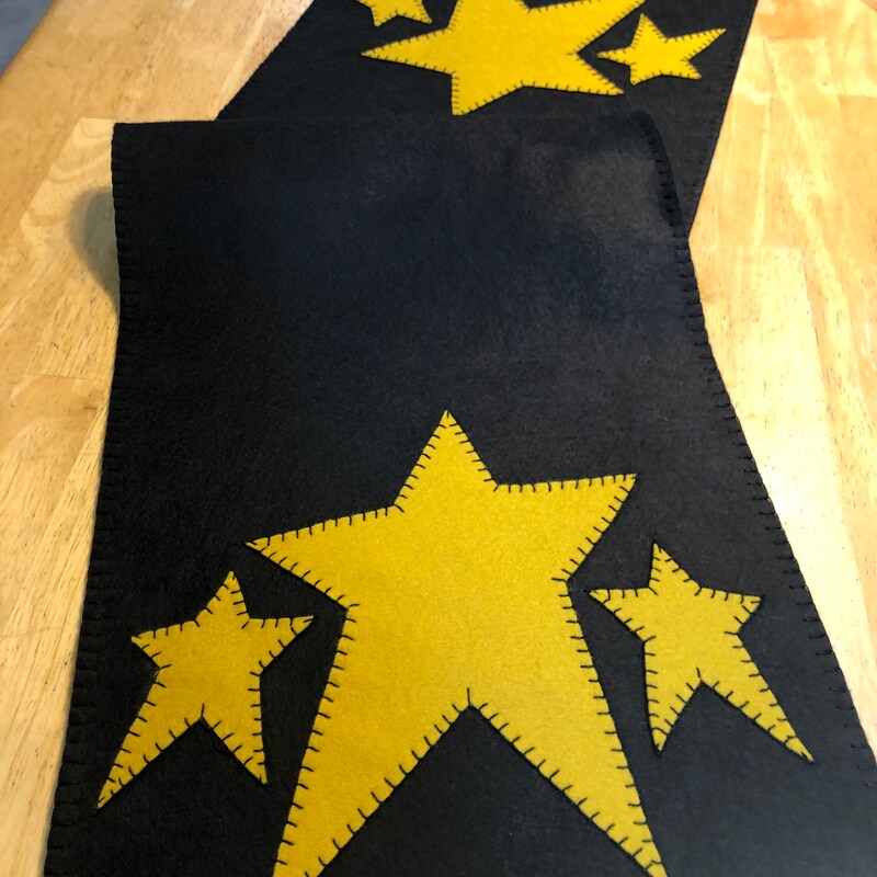 Felt Table Runner - Etsy