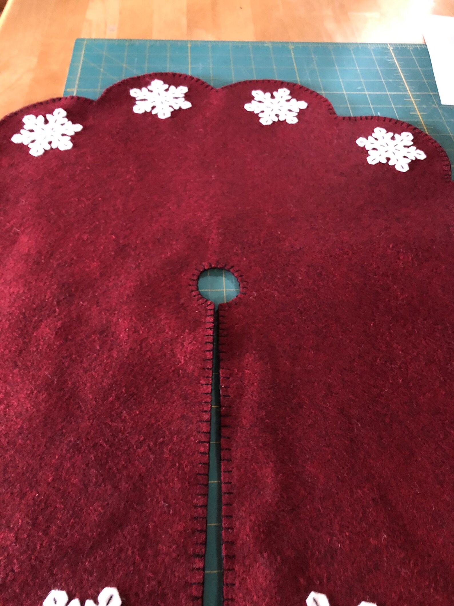 Primitive Snowflake Tree Skirt in Dark Red Background With off White ...