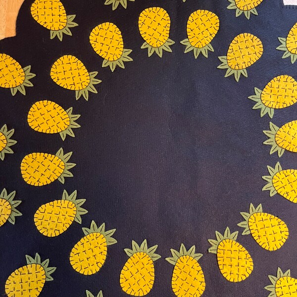 Primitive Pineapple - Etsy