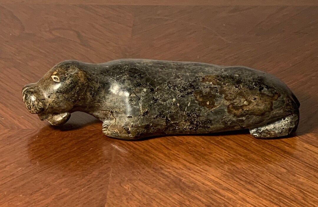 Tuukak Kiatainaq, Inuit Eskimo Art Soapstone Carving, WALRUS, 8x3x2 ...