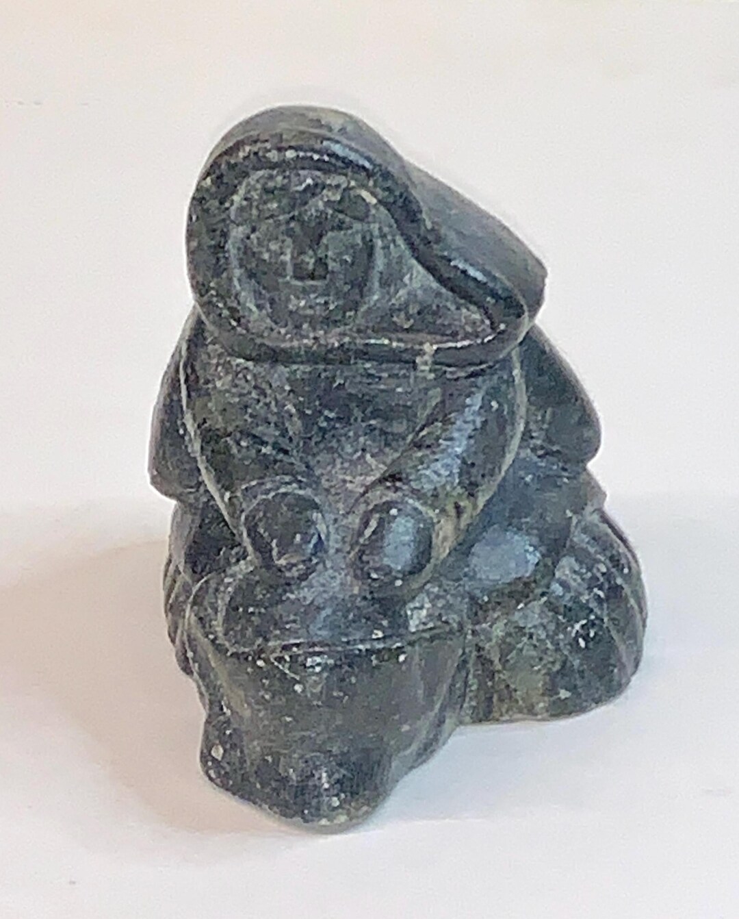 Inuit Art Soapstone Carving, WOMAN, Evie Ikilluaq Saviakjuk, Sugluk ...