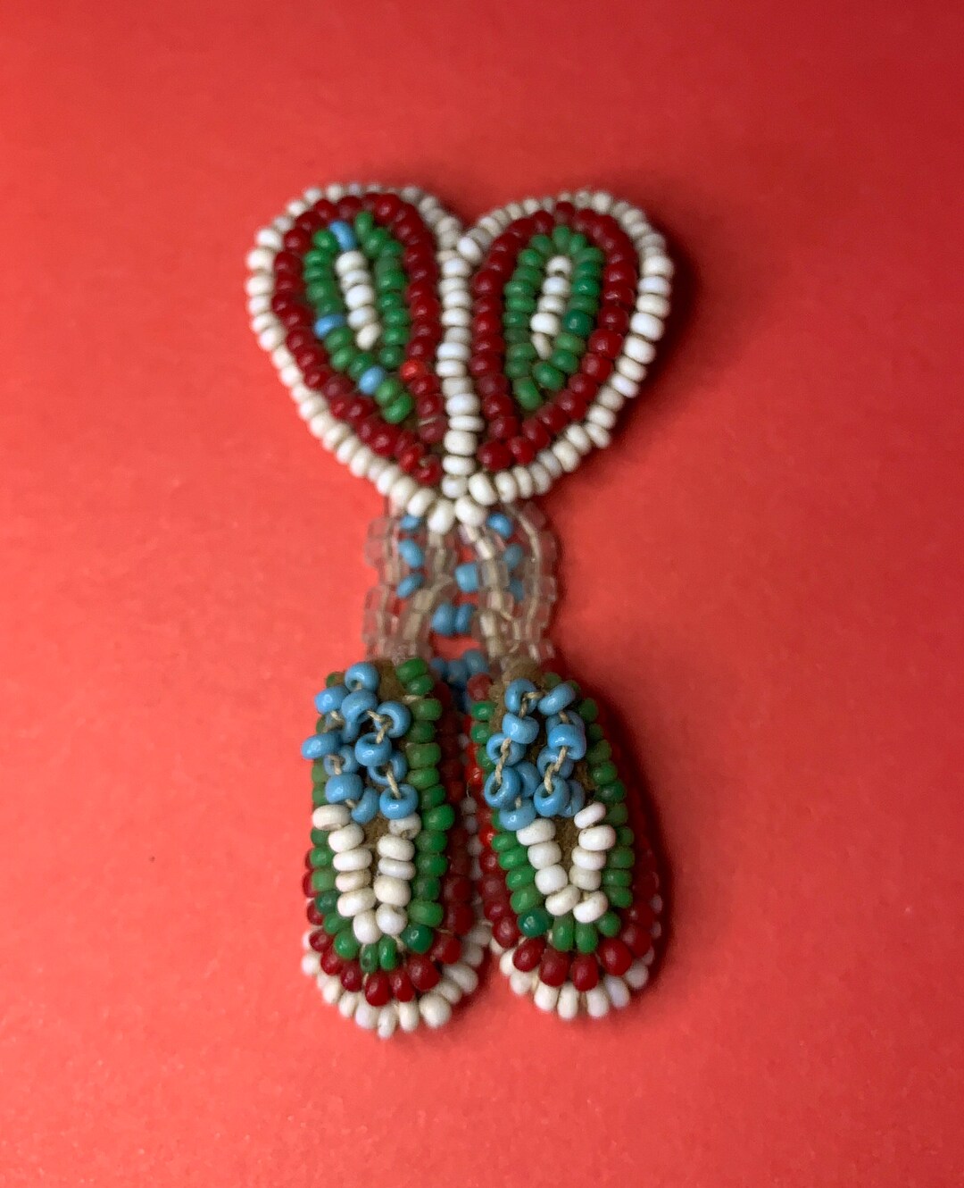 Inuit First Nation Eskimo Beaded Moccasin Pin, Handmade, Red and Green ...