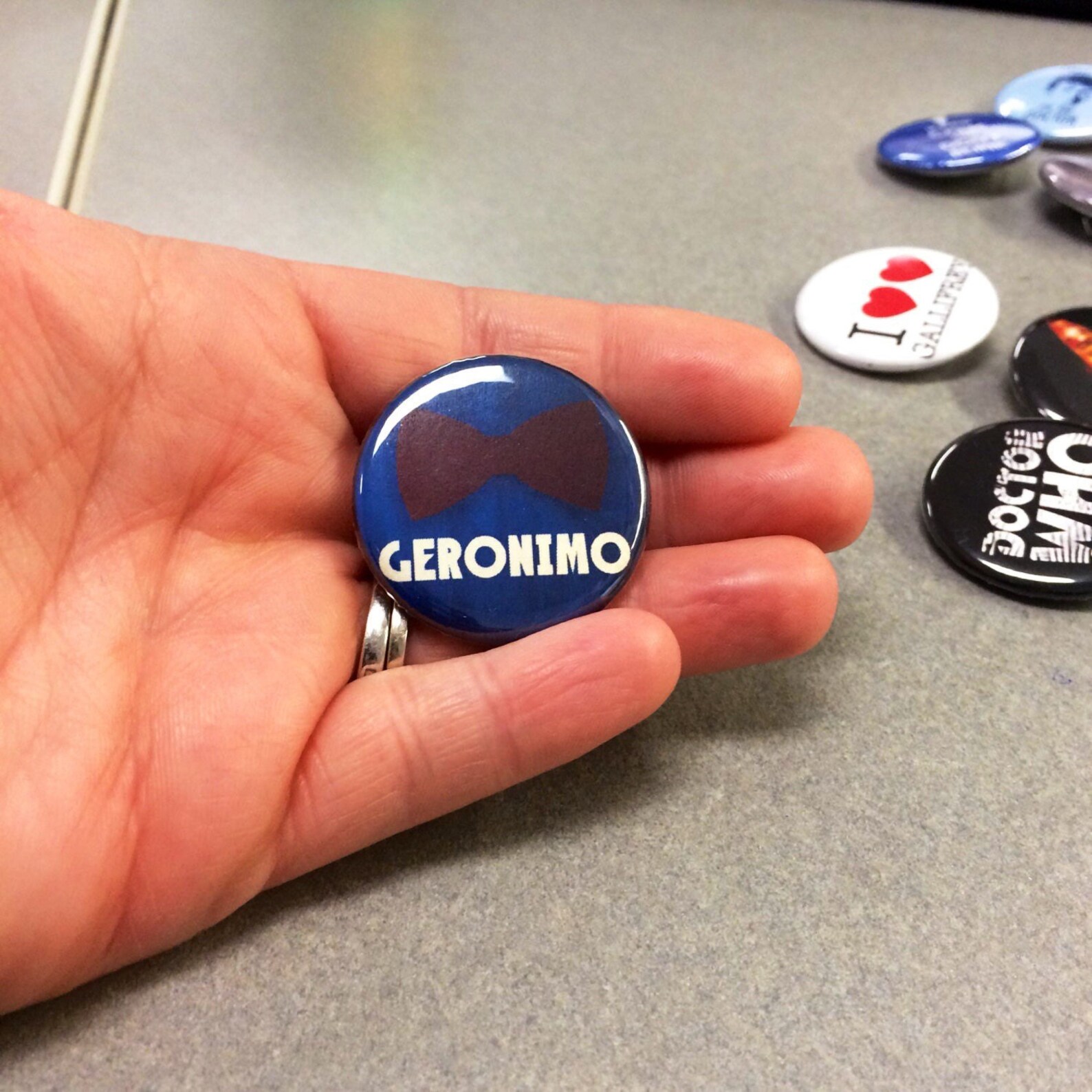Geronimo Pin: Doctor Who 11th Doctor Bowtie Pinback - Etsy
