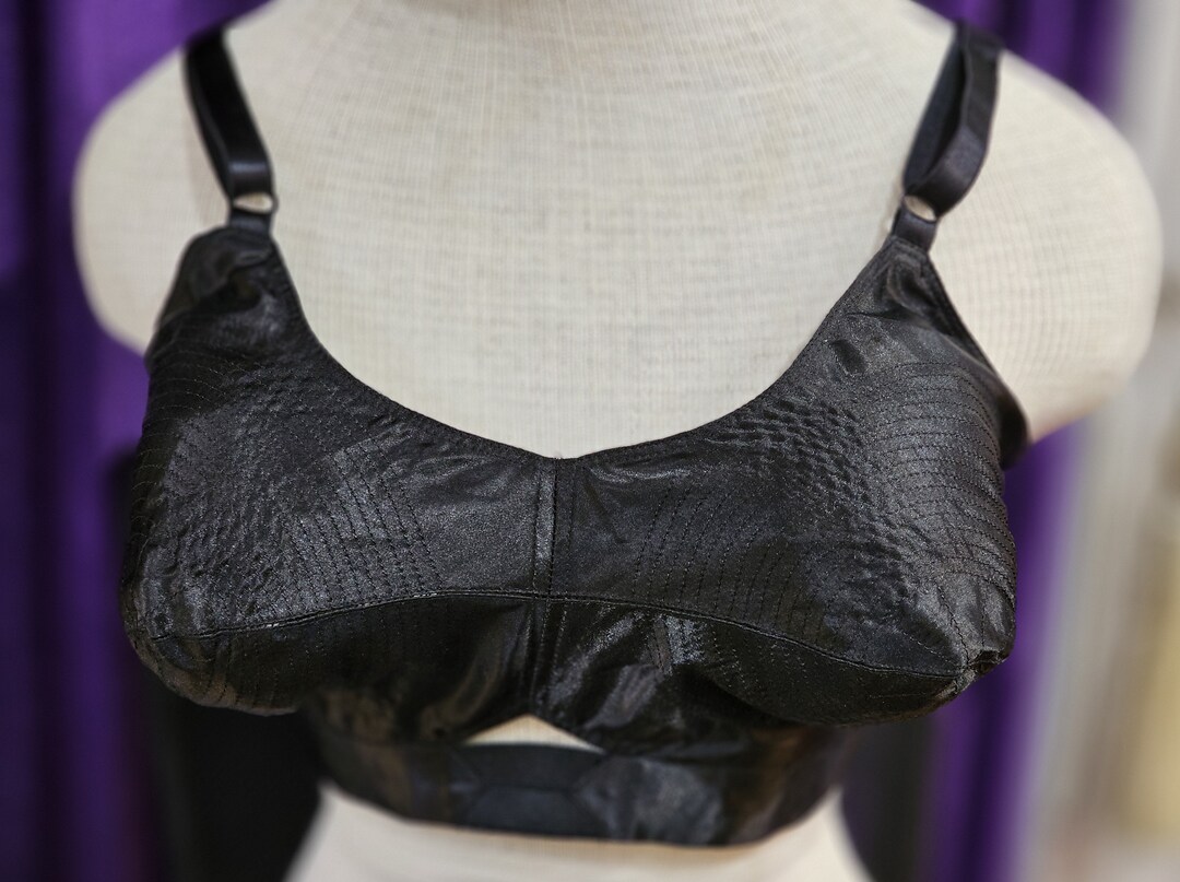 1950s Vintage Black Satin Bullet Bra Larger Size - Etsy