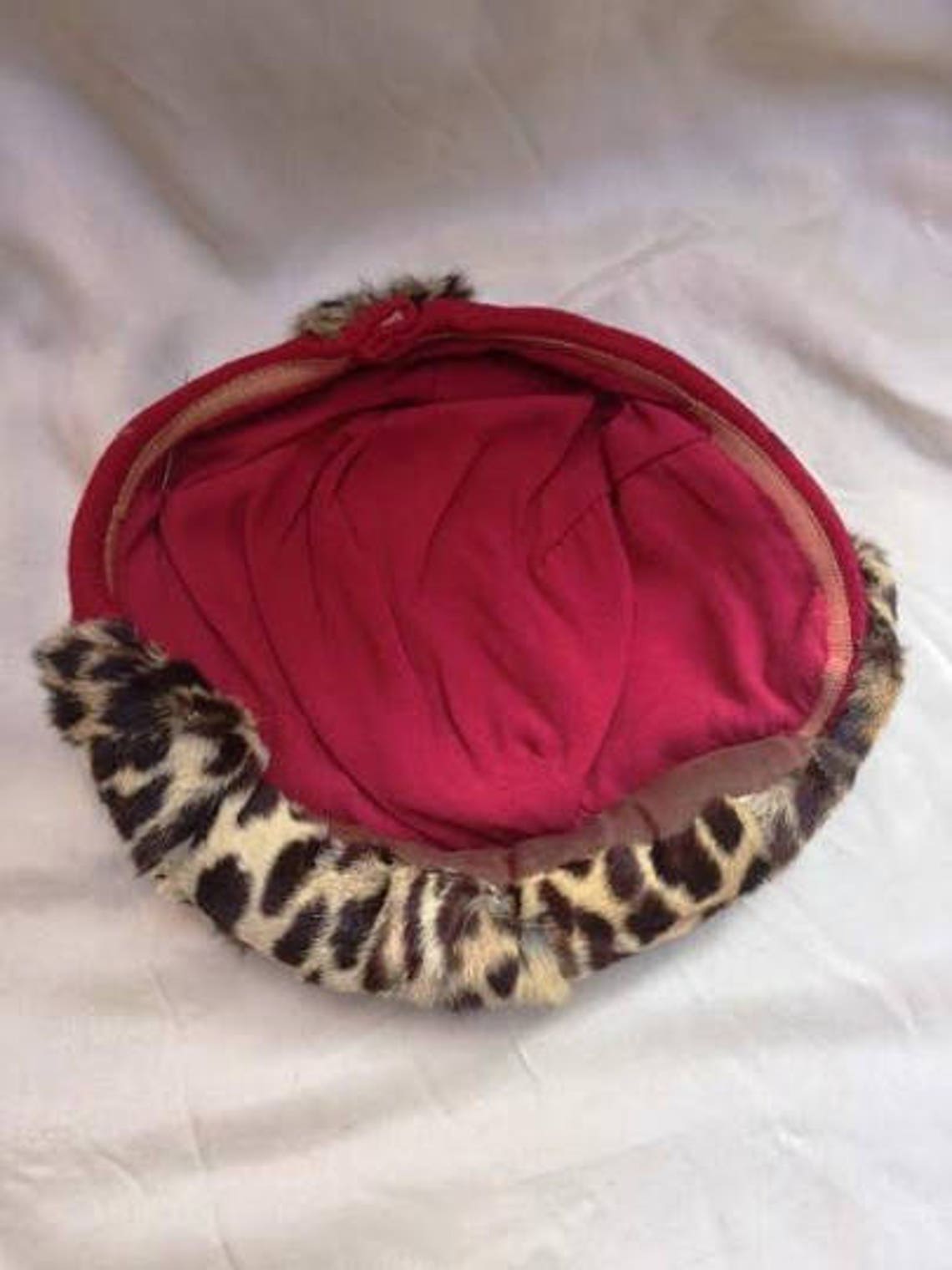 Vintage Red Wool and Spotted Fur Hat, Ca 1940s - Etsy