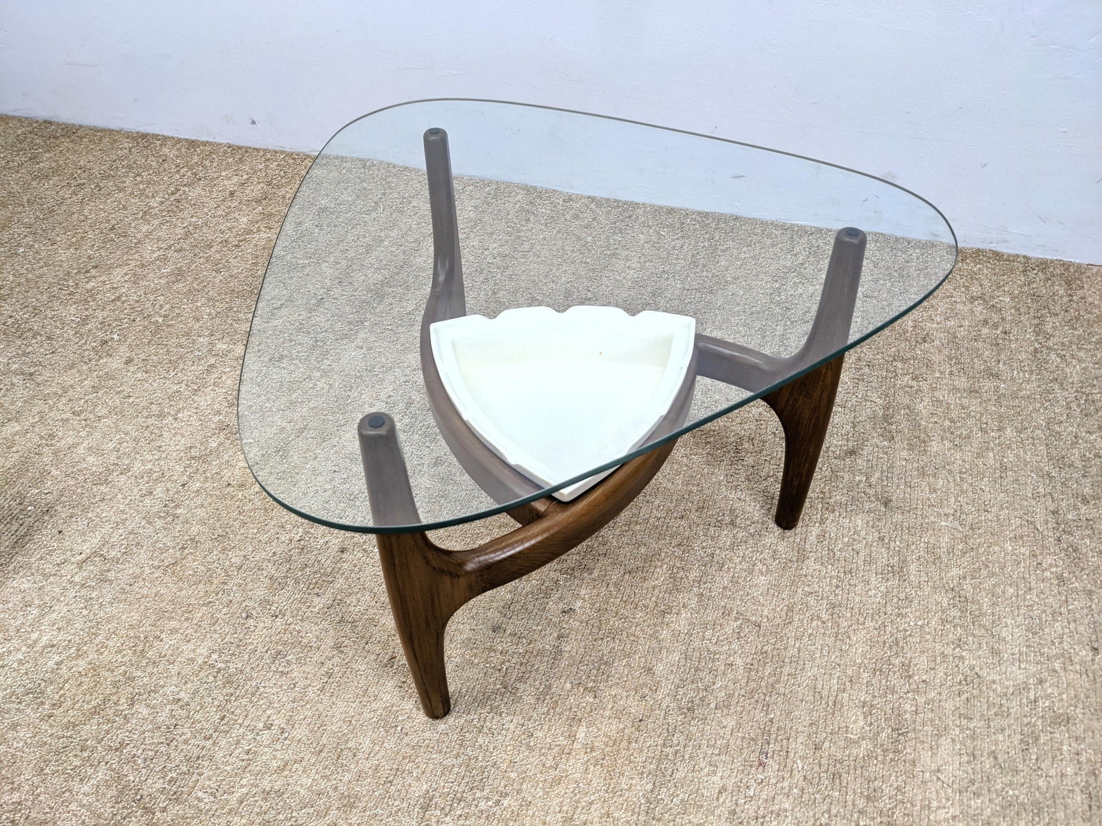 Mid Century Modern Era Walnut Wood and Glass Topped Side/cocktail Table ...