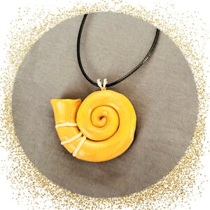 The Little Mermaid Ursula Seashell Inspired Necklace - Etsy