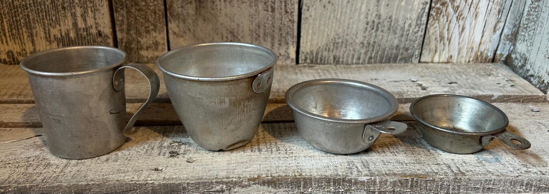 Vintage Tin Measuring Cups X 4, 1950s Measuring Cups , Farmhouse ...