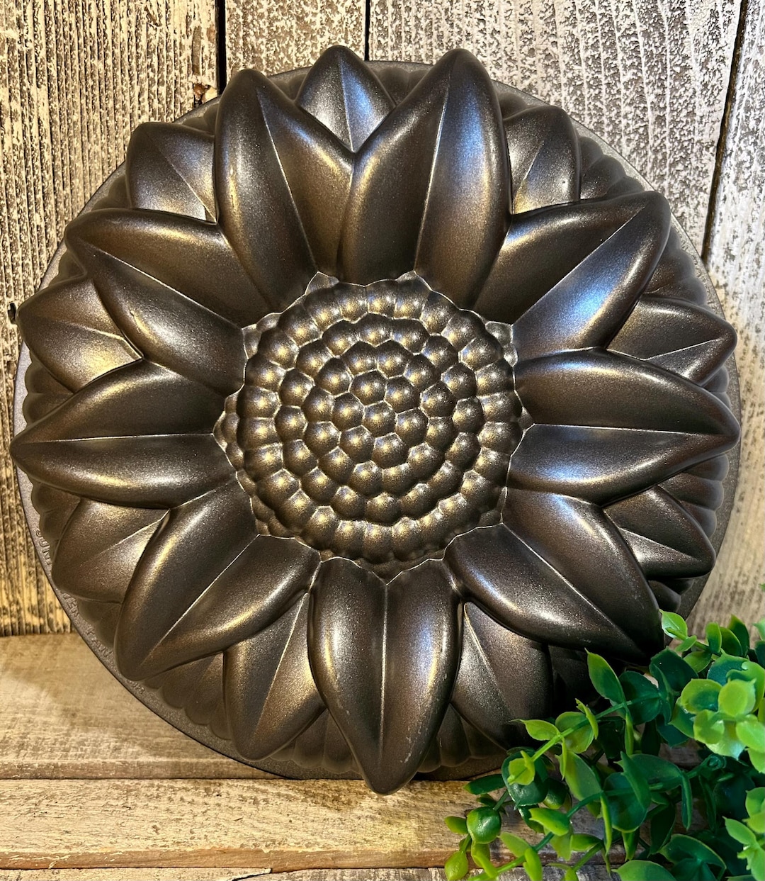 Nordic Ware Sunflower Cake Pan 10 Cup, Fancy Flower Cake Pan - Etsy