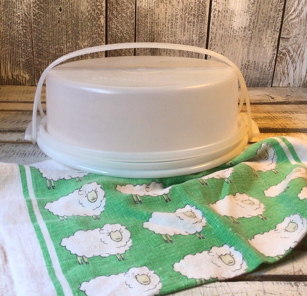 Vintage Tupperware Pie Taker Container W White Base Clear Lid and ...