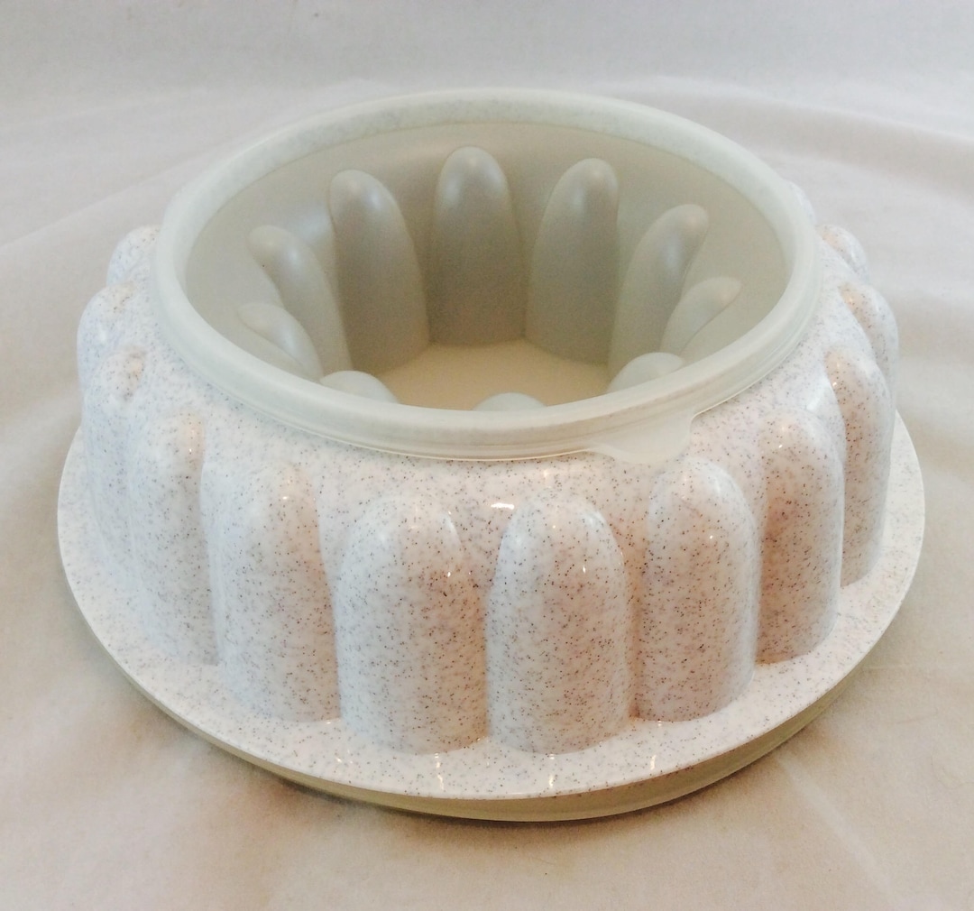 Vintage Tupperware Jel Ring Mold Speckled Gray, Tupperware Jello Mold ...